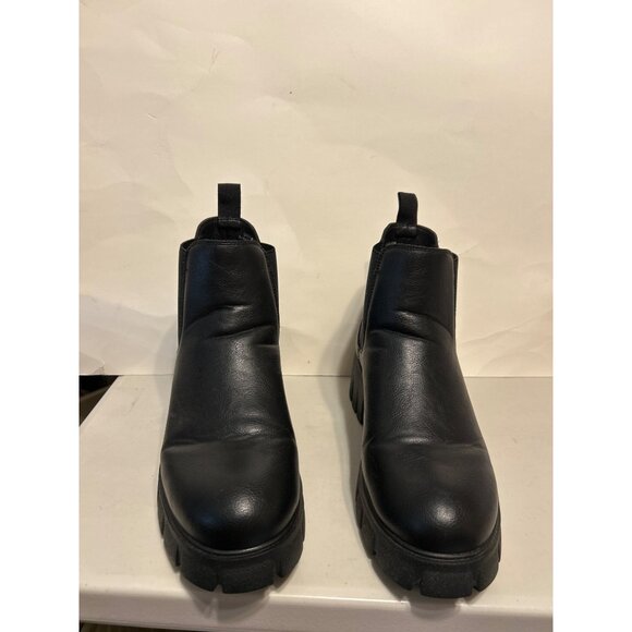 Sasha | Shoes | Sasha Size Med Chunky Boots Black | Poshmark